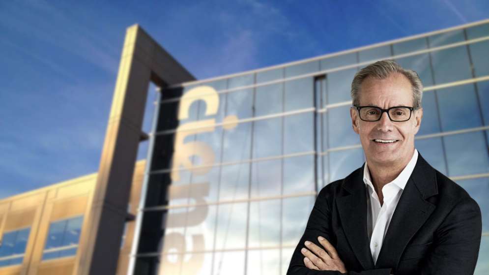Ciena revenue Q1 tips over $1 billion thanks to AI networking demand ...
