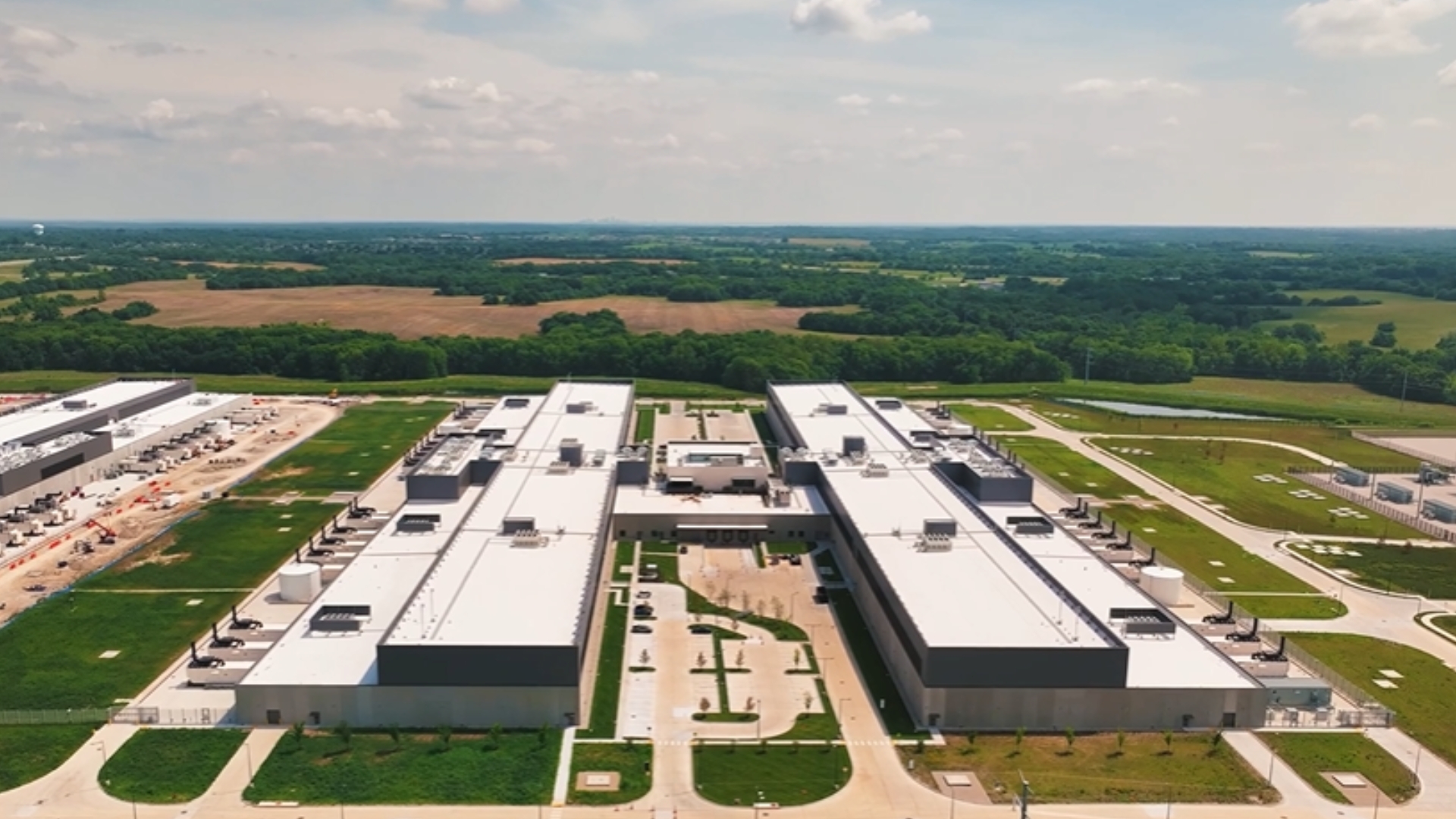 Meta switches on $1 billion data centre in Kansas City as AI demand ...