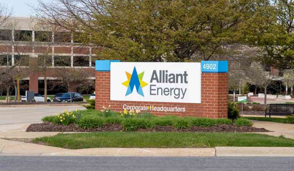 UBS upgrades Alliant Energy to buy, cites operator's data centre ...
